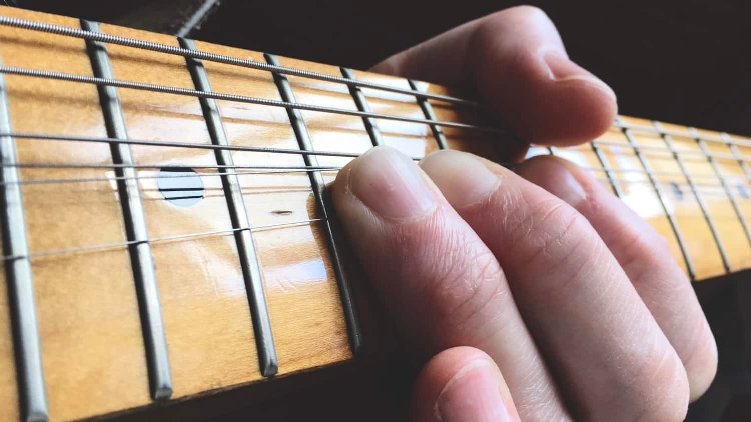 Are Electric Guitar Strings Easier To Bend | INS.