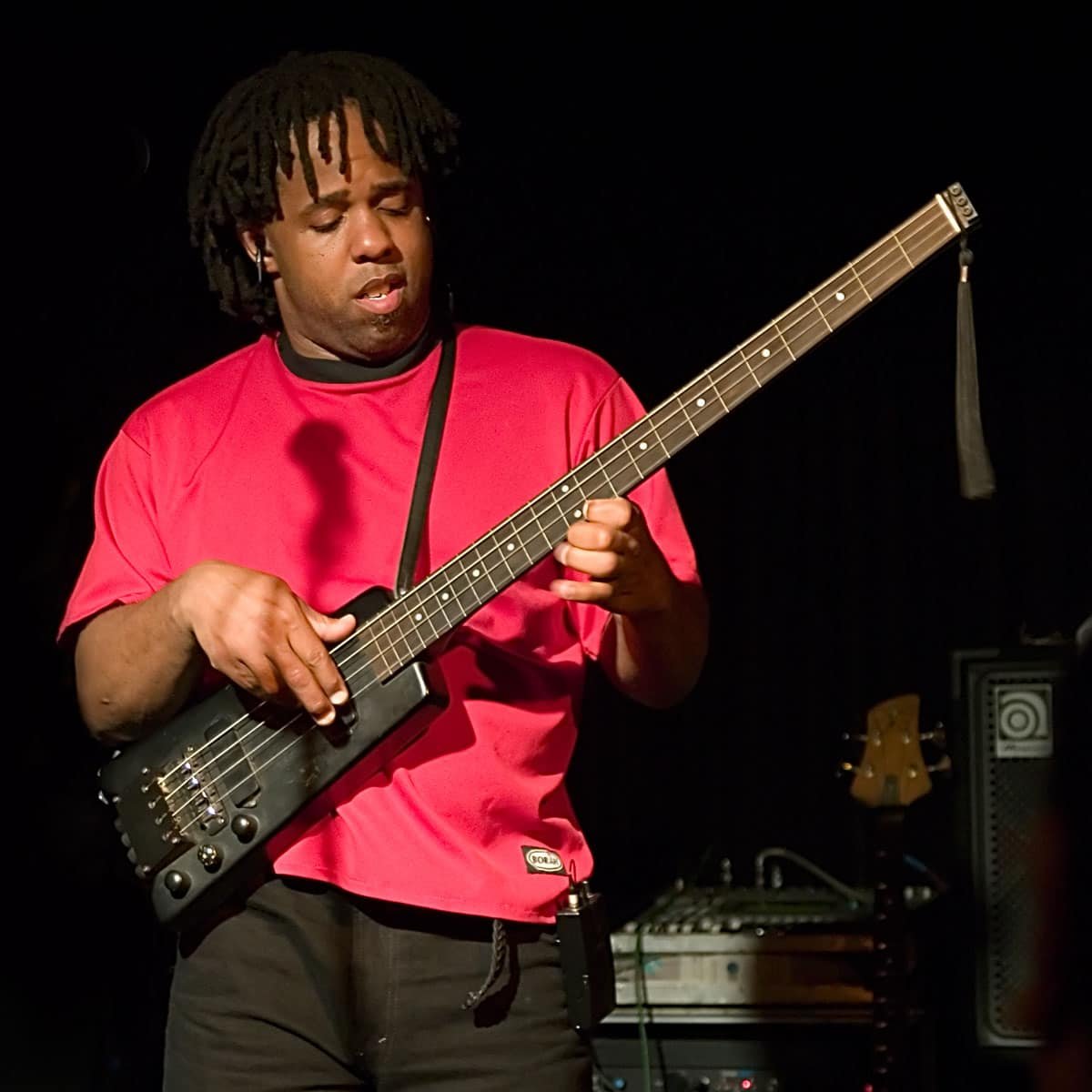What Bass Guitar Does Victor Wooten Play | Insights Of Musical Instruments